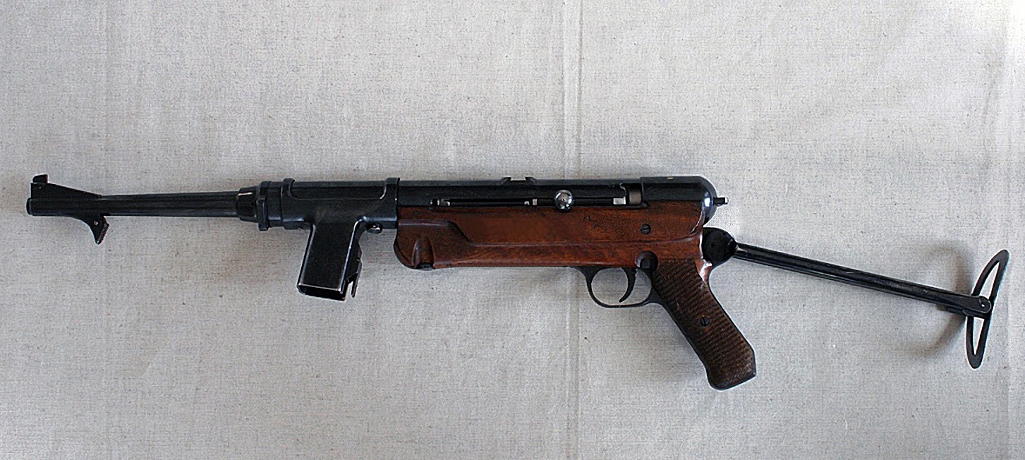 Пистолет-пулемет ERMA EMP 36 – за полшага до MP 38/40 — Познавательный ...